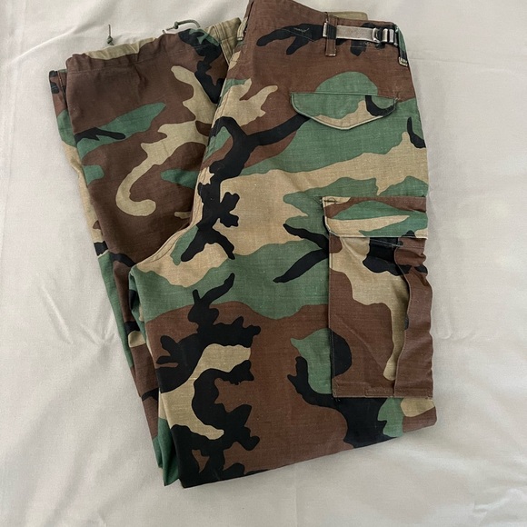 US Military | Pants | Us Army Camo Fatigue Cargo Pants Mediumlong ...